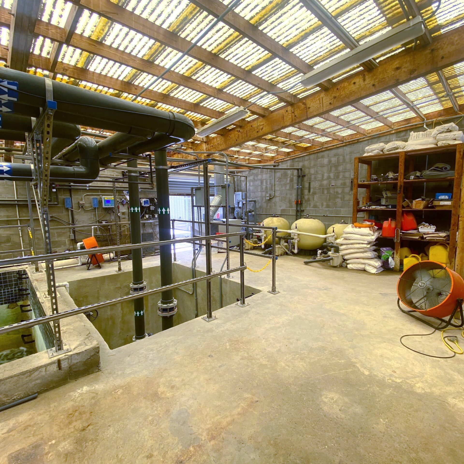 FLEET SWIMMING PUMP ROOM - Landmark Aquatic